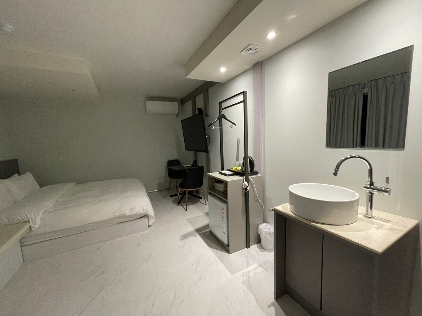 韓国・釜山旅行 1日目（西面でサムギョプサルやカフェ）｜ハチドリ KR｜coconalaブログ