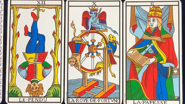 ータロットカードと私―「XII 吊るし」「X 運命の輪」「II 斎王」｜カルハ｜coconalaブログ