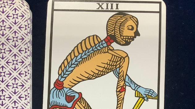 カードを1枚 「XIII (名前のないカード)」 5/23｜カルハ｜coconalaブログ