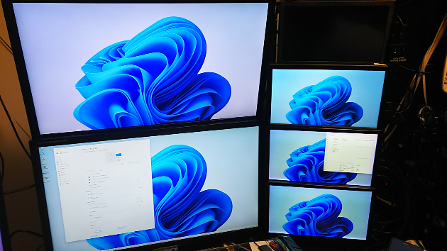 MiniPC UM790PRO とりあえず5画面に｜allyz｜coconalaブログ