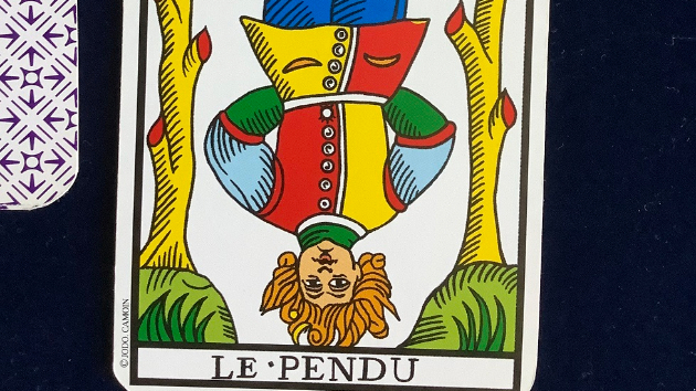 カードを1枚 「XII 吊るし」 5/16｜カルハ｜coconalaブログ