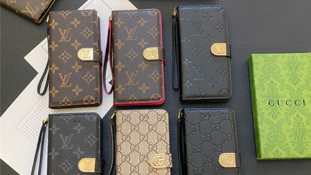 男女で愛されてる「ハイブランド手帳型スマホケース」特集！｜osyarecase｜coconalaブログ